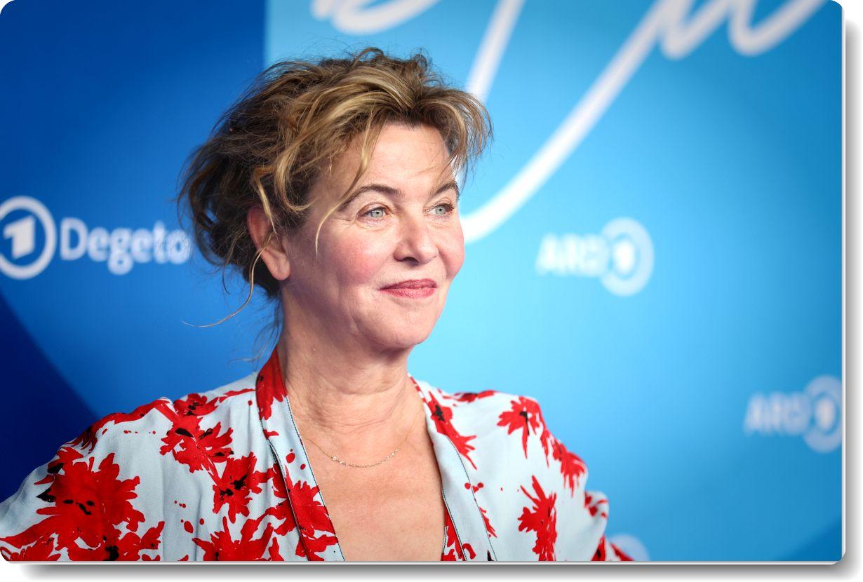 Margarita Broich Jung: Das frühe Leben der Schauspielerin Margarita ... Margarita Broich Jung: Das frühe Leben der Schauspielerin Margarita ...
